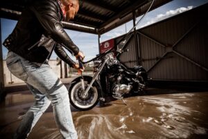 How to Wash Lululemon Jacket | Luxwisp